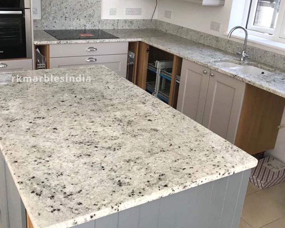 Colonial White Granite Slab and Tiles Supplier and manufacturer